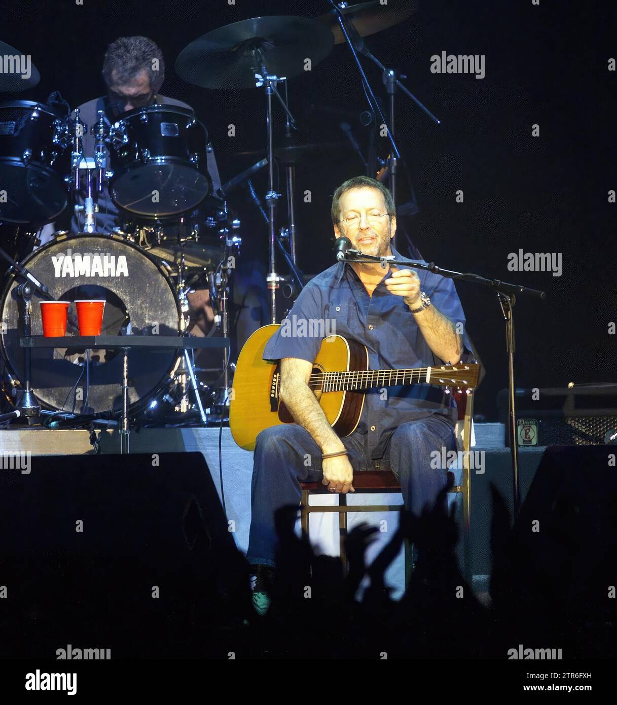 Madrid, 02/22/2001. Eric Clapton concert. Photo: Javier Prieto Archdc ...
