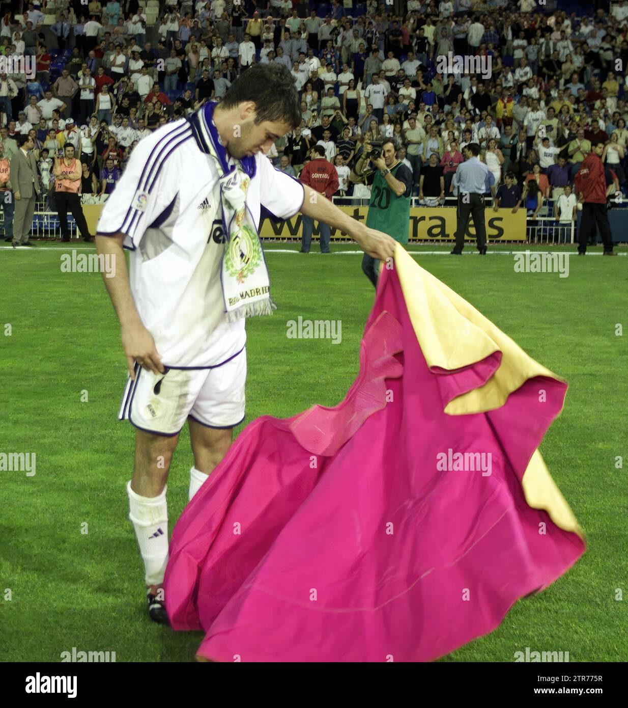 Real madrid stadium 2001 hi-res stock photography and images - Alamy
