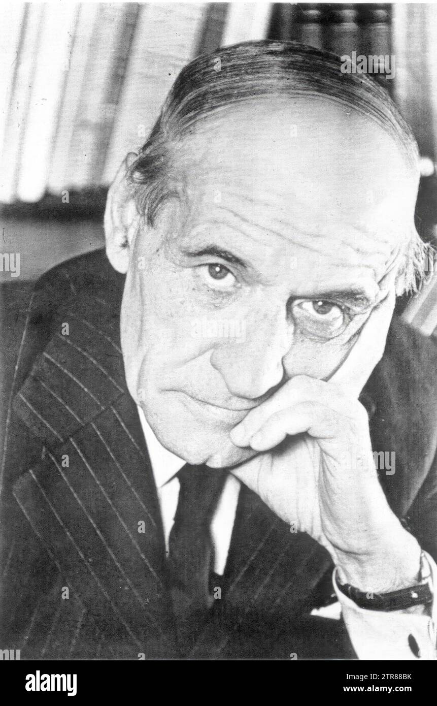 Jose ortega y gasset hi-res stock photography and images - Alamy