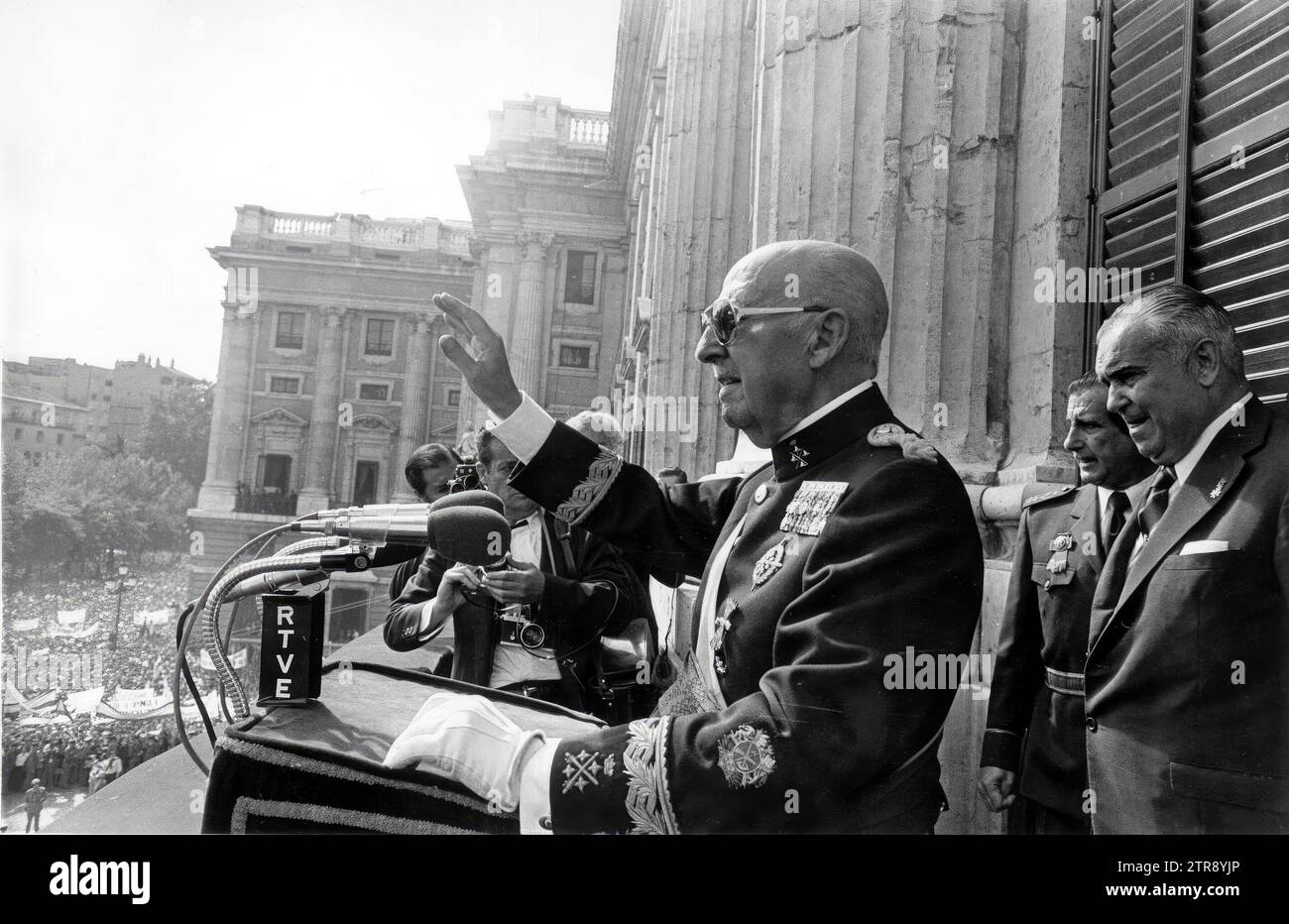 Madrid. 10/01/1975. Franco's last public appearance in a massive event ...