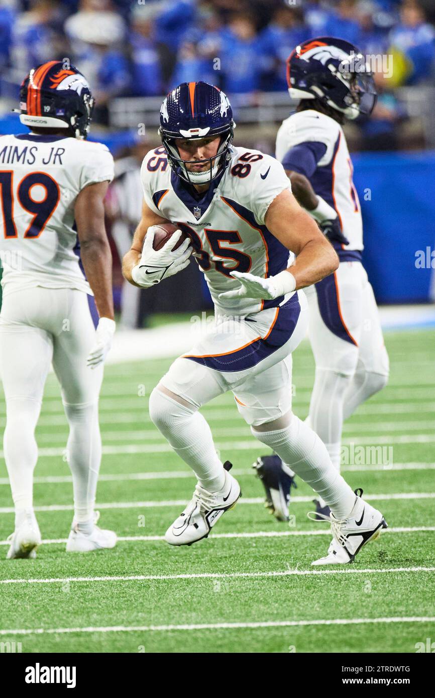 Denver Broncos tight end Lucas Krull (85) warms up against the Detroit ...