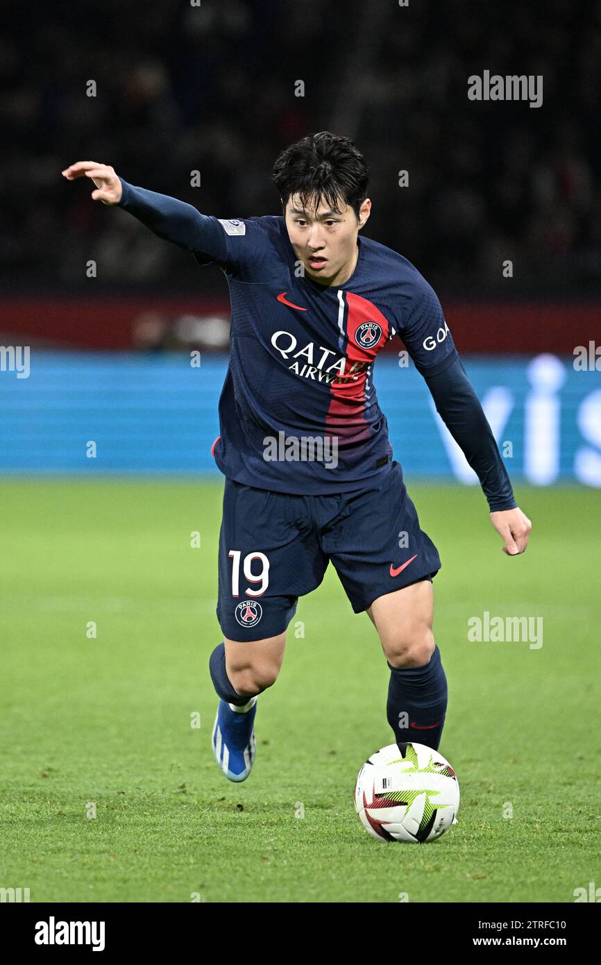 Paris, France. 20th Dec, 2023. Lee Kang-in of Paris Saint-Germain ...