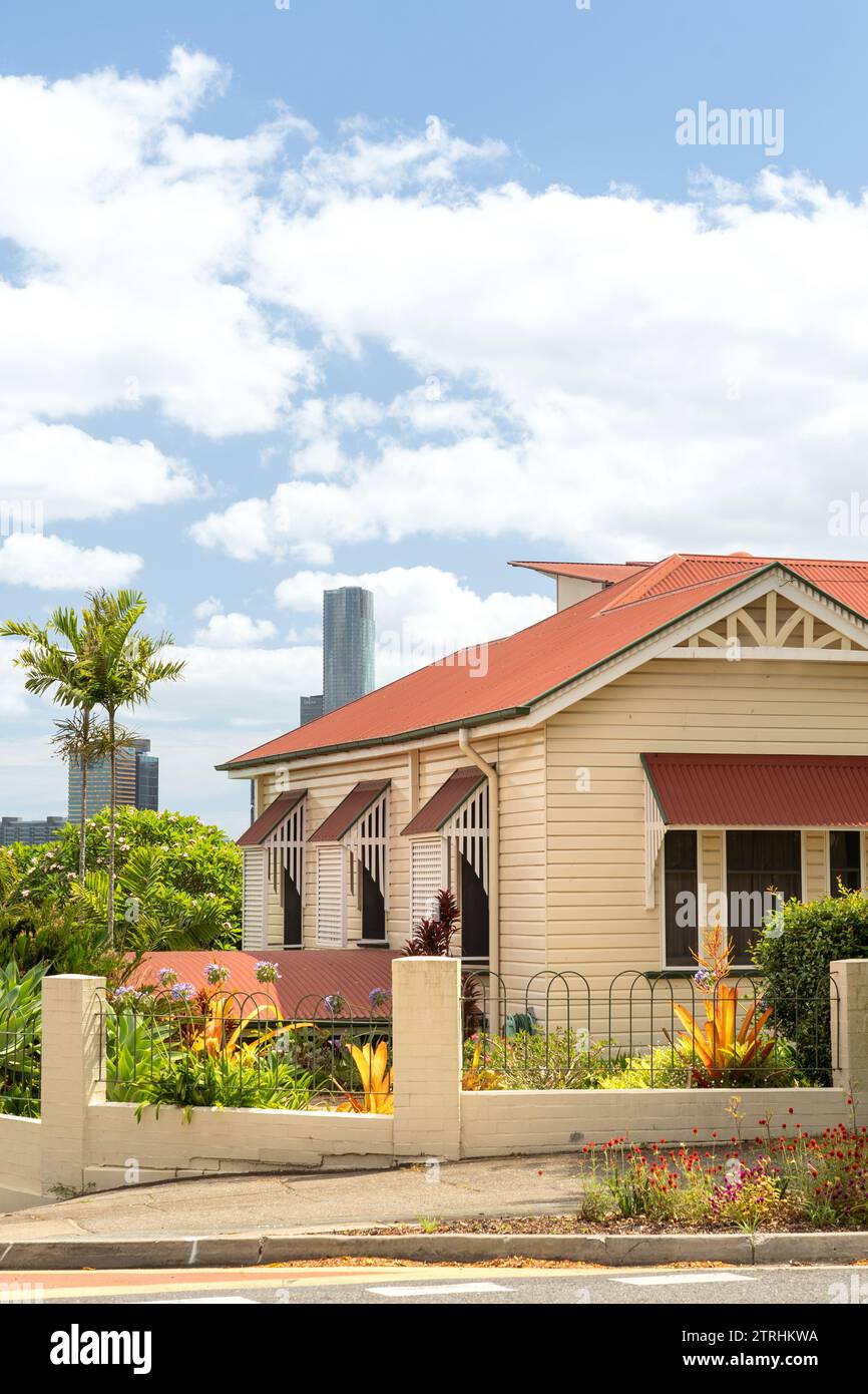 Queenslander architecture in Brisbane, Australia Stock Photo - Alamy