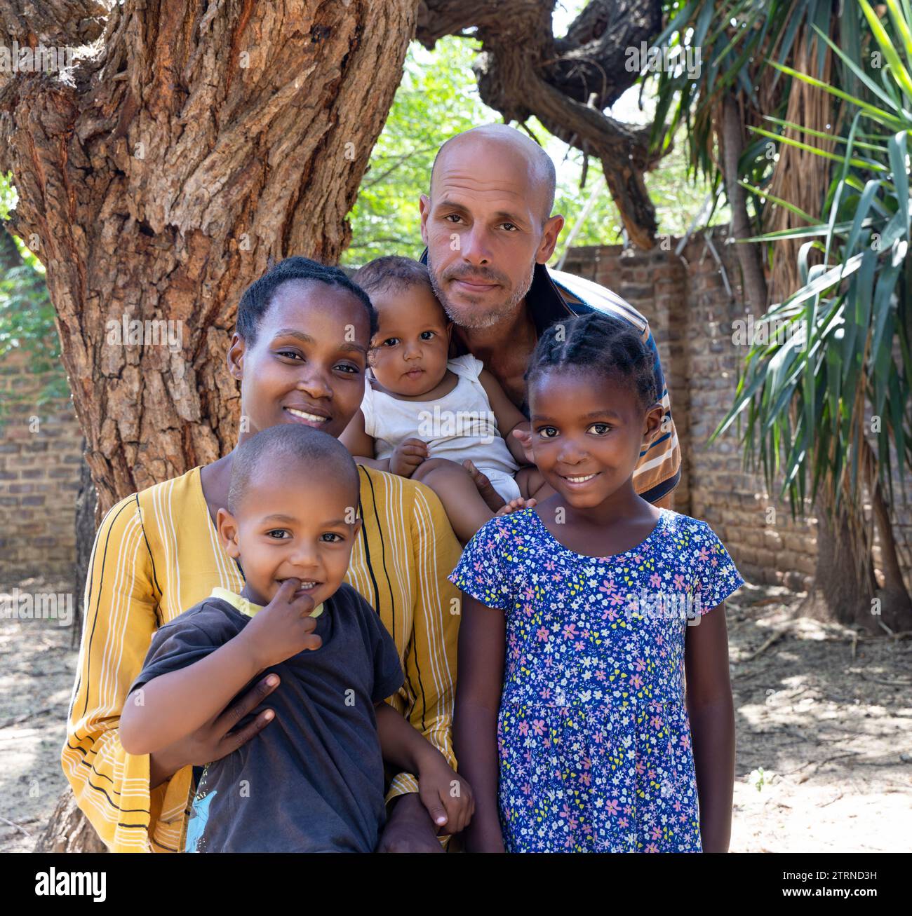 Blended family three kids hi-res stock photography and images - Alamy