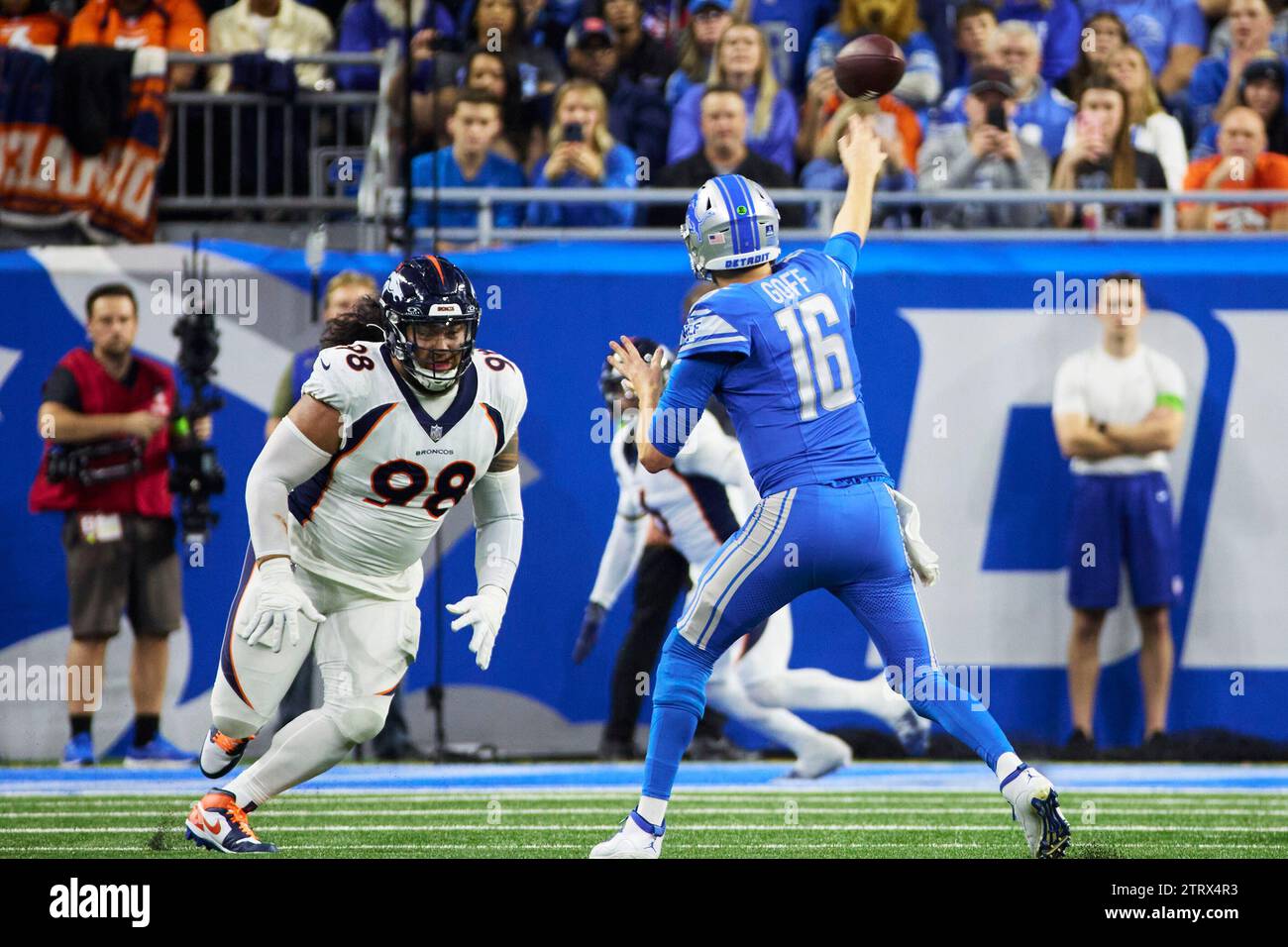 Detroit Lions quarterback Jared Goff (16) passes against the Denver ...