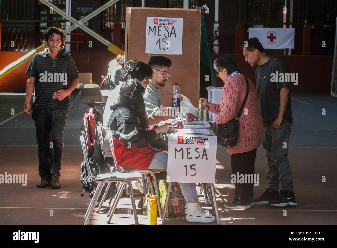 Valparaiso, Chile. 17th Dec, 2023. People voting during the context of ...
