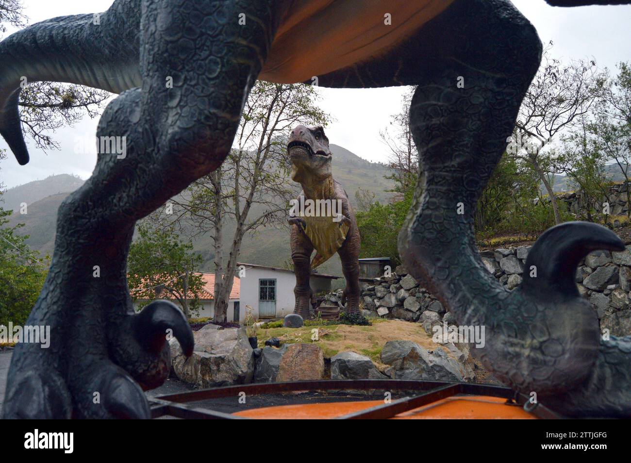 PAUTE-PARQUE JURASICO Cuenca,Ecuador 20 de diciembre de 2023 Paute ...