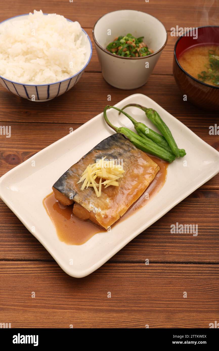 Japanese simmered fish hi-res stock photography and images - Alamy
