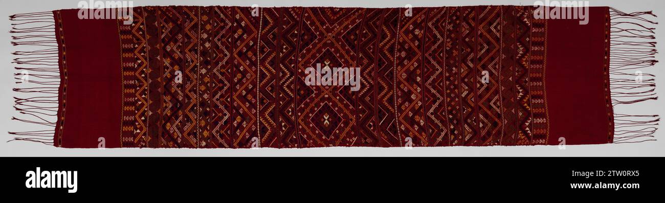 Doek, Anonymous, 1900 - 1949 Cloth with floral and geometric motifs ...