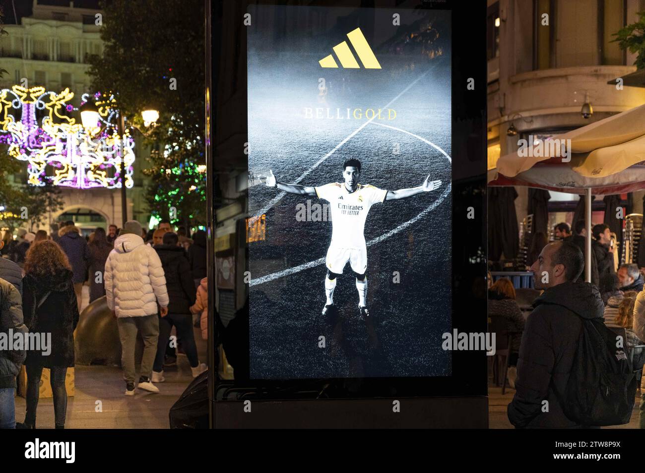 Real madrid soccer poster hi-res stock photography and images - Alamy