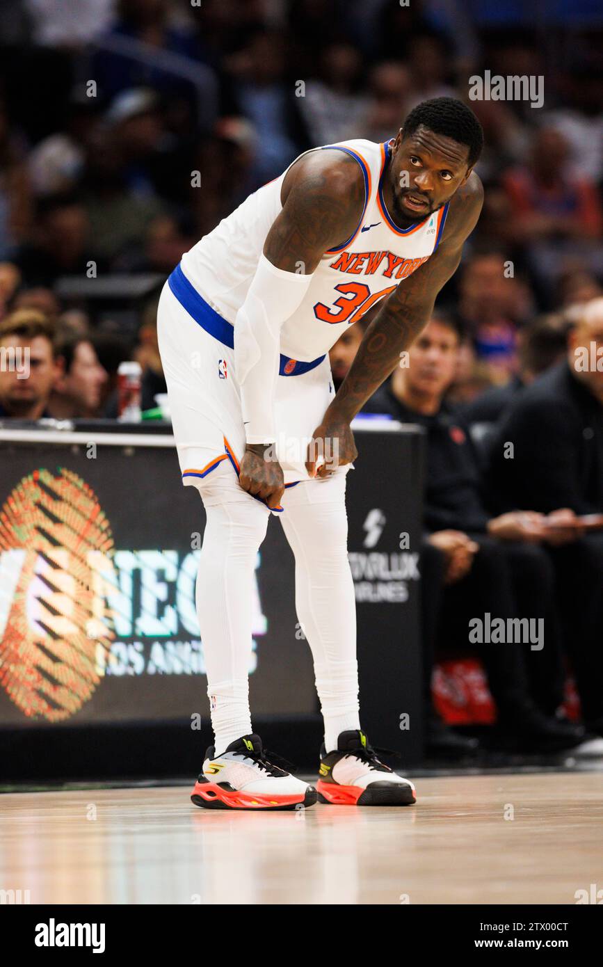 LOS ANGELES, CA - DECEMBER 16: New York Knicks forward Julius Randle ...