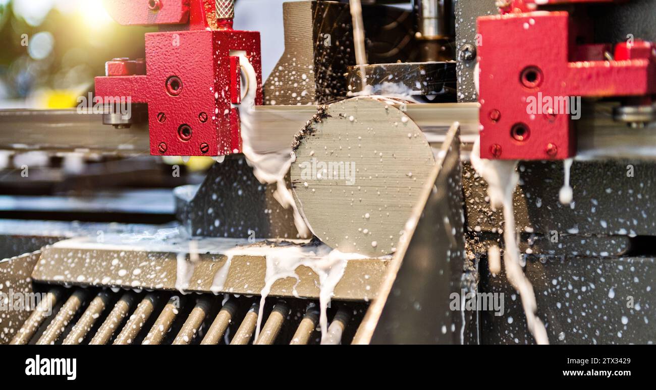 Steel thread cutter hi-res stock photography and images - Alamy