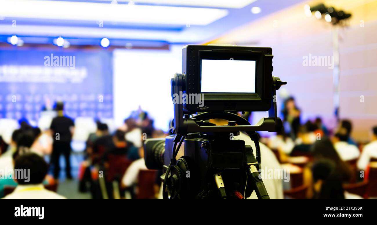 Production camera hi-res stock photography and images - Alamy