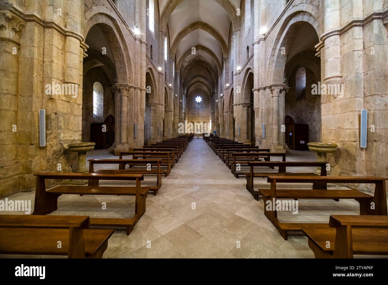 Interior design and altar in the Chiesa Abbaziale of Fossanova Abbey ...