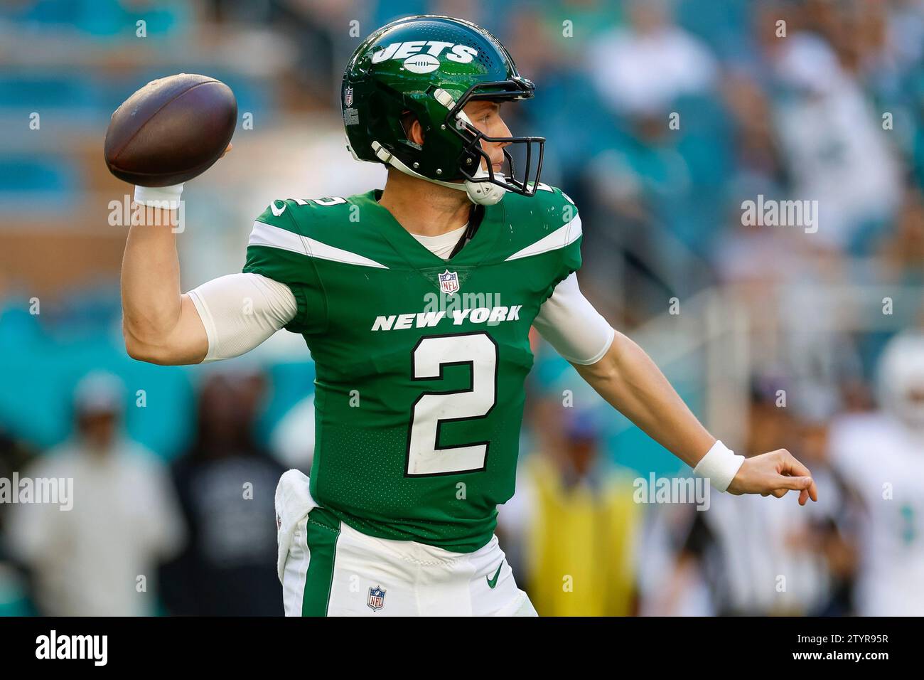 Zach wilson dolphins hi-res stock photography and images - Alamy