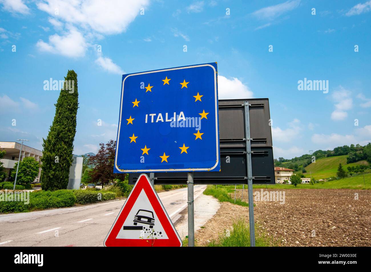 Road Sign for Italy Border Stock Photo - Alamy