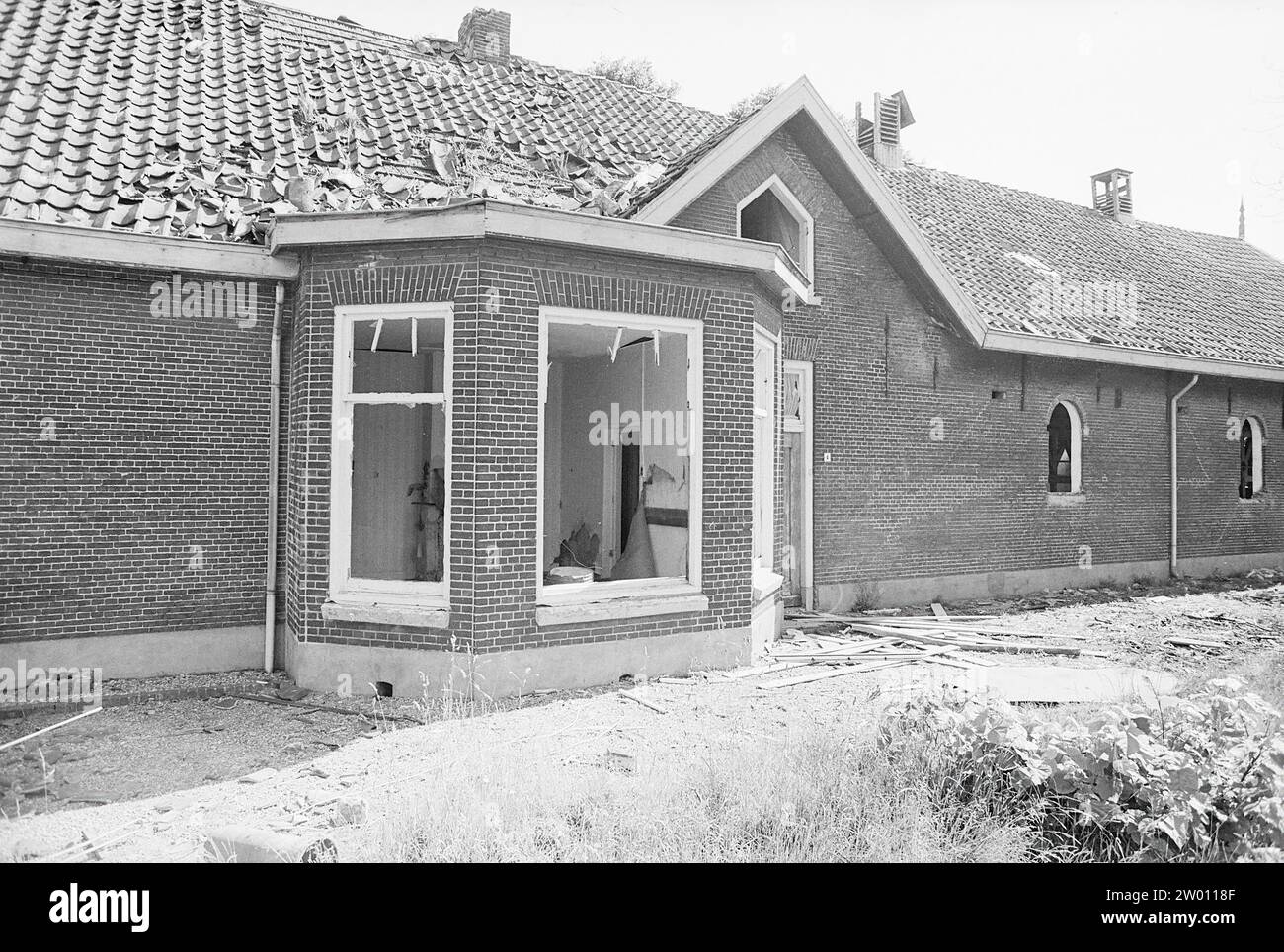 Demolition farm parklaan hillegom hi-res stock photography and images ...