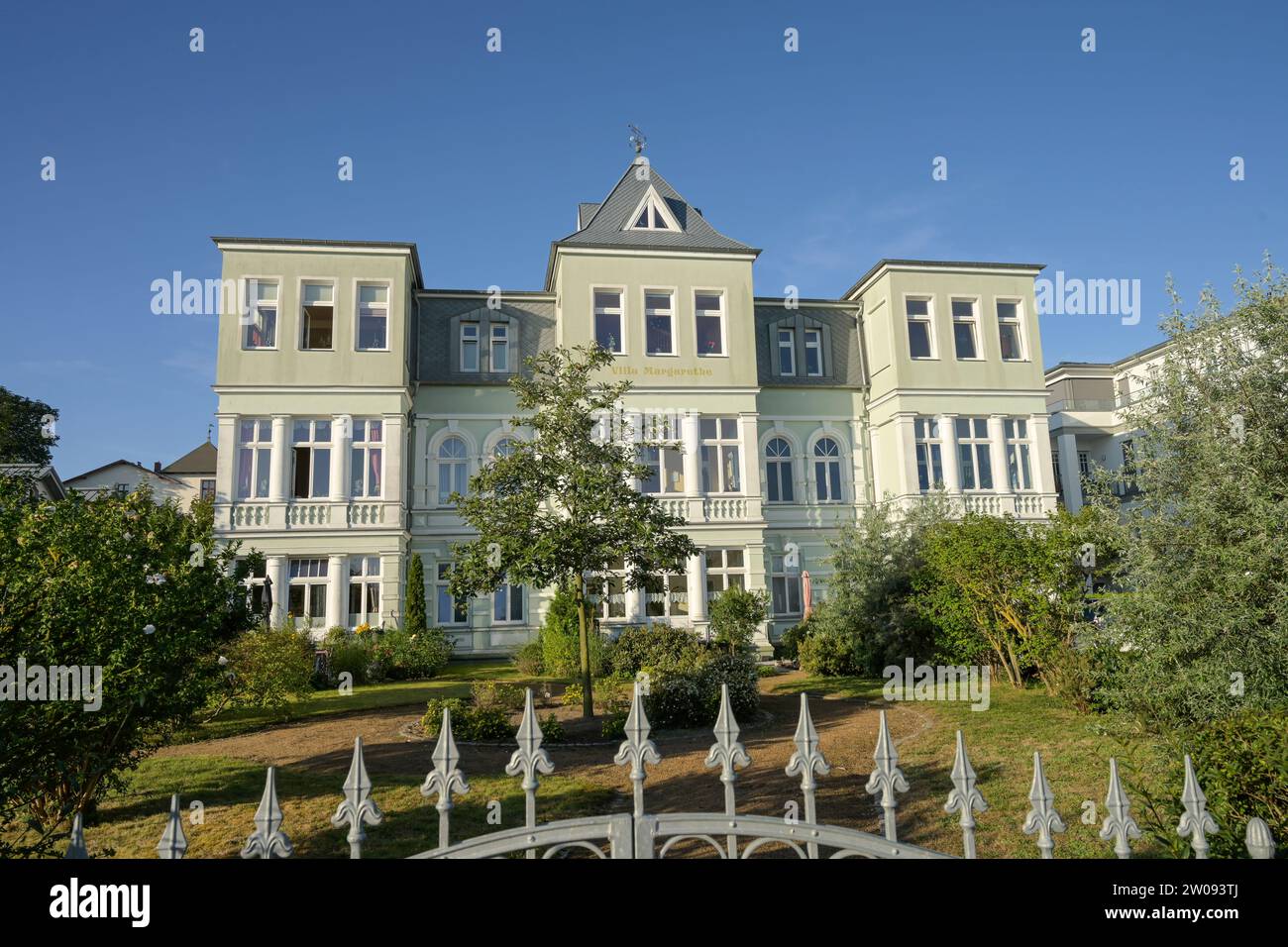 Villa Margarethe, Dünenstraße, Ahlbeck, Usedom, Mecklenburg-Vorpommern ...