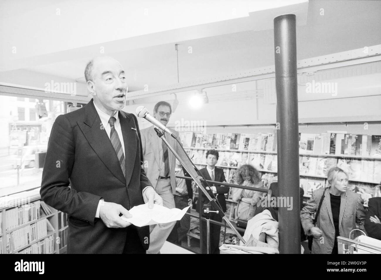 Opening of the Athenaeum bookstore, Books and booksellers, Opening ...