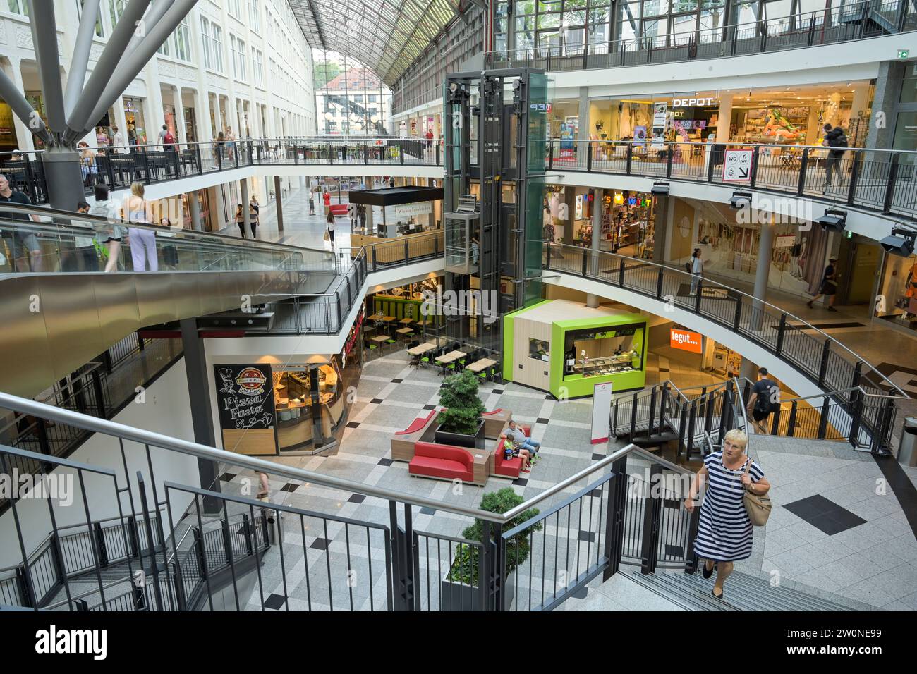 Einkaufszentrum Goethe Galerie, Jena, Thüringen, Deutschland Stock ...