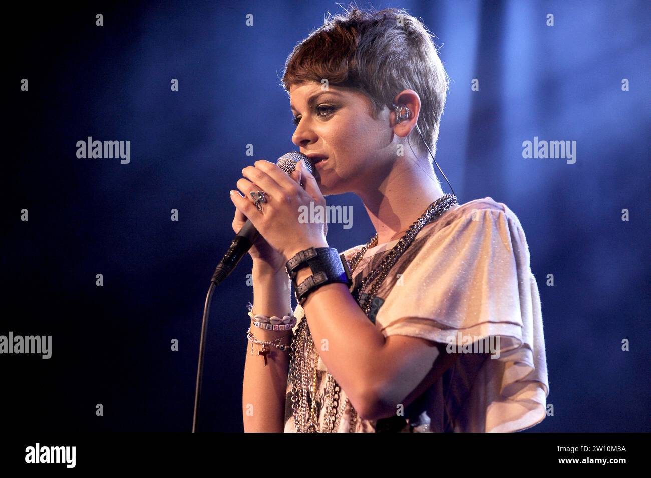 Alessandra amoroso images hi-res stock photography and images - Alamy