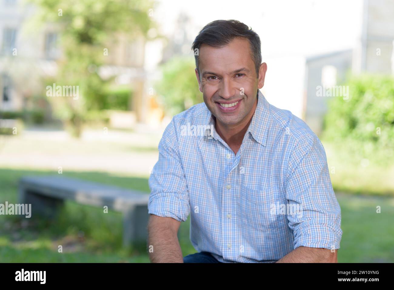 Smiling modern 40 years old hi-res stock photography and images - Alamy