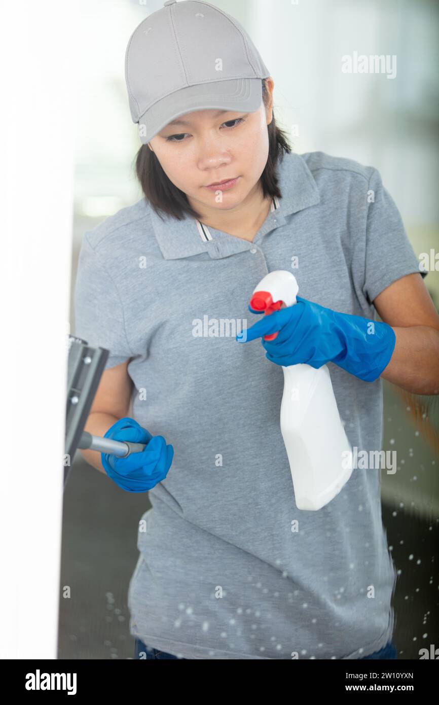 Personnel rub hi-res stock photography and images - Alamy