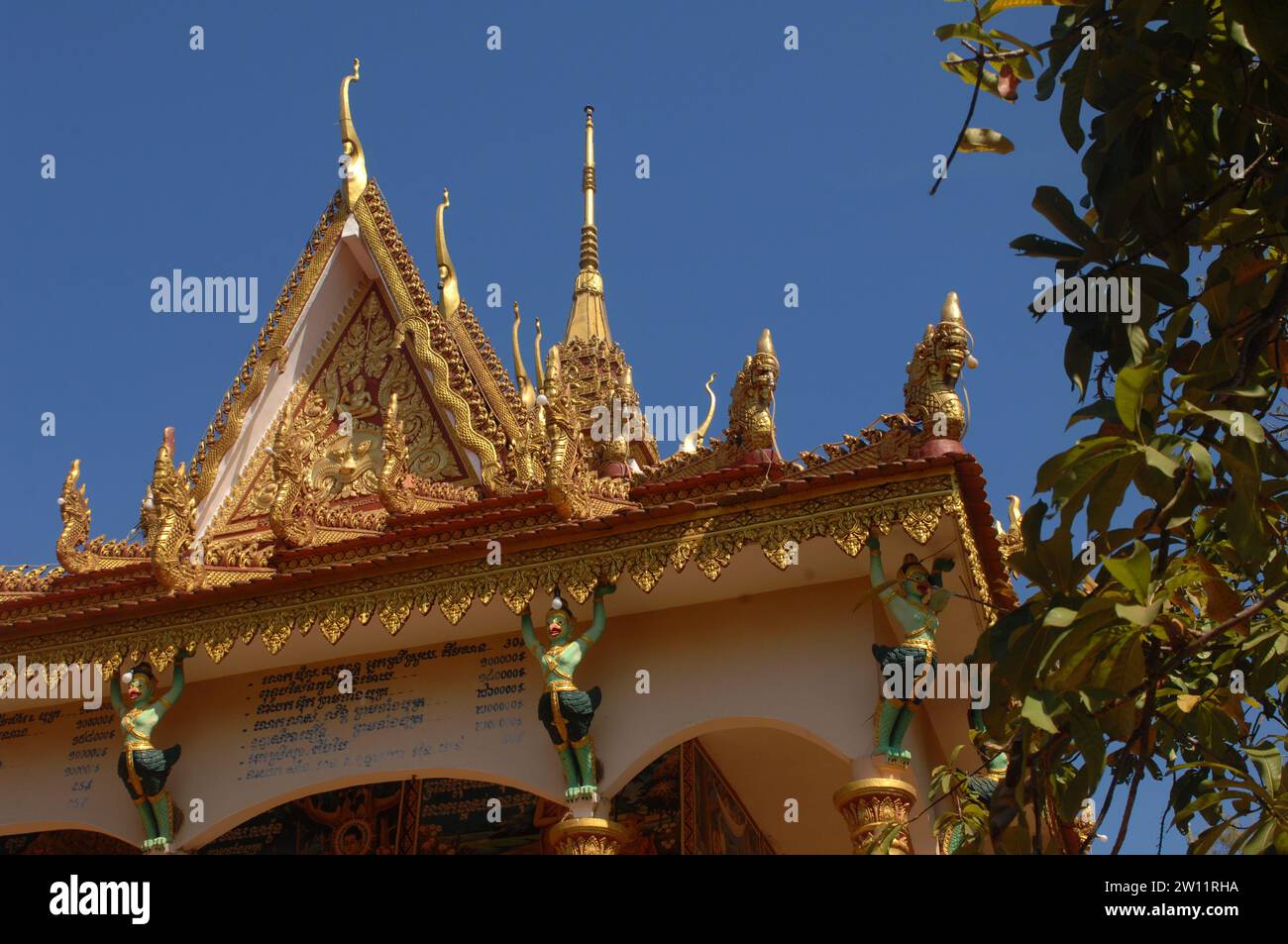 Temple, Kampong Phluk on Tonle Sap Lake, Cambodia, Asia Stock Photo - Alamy