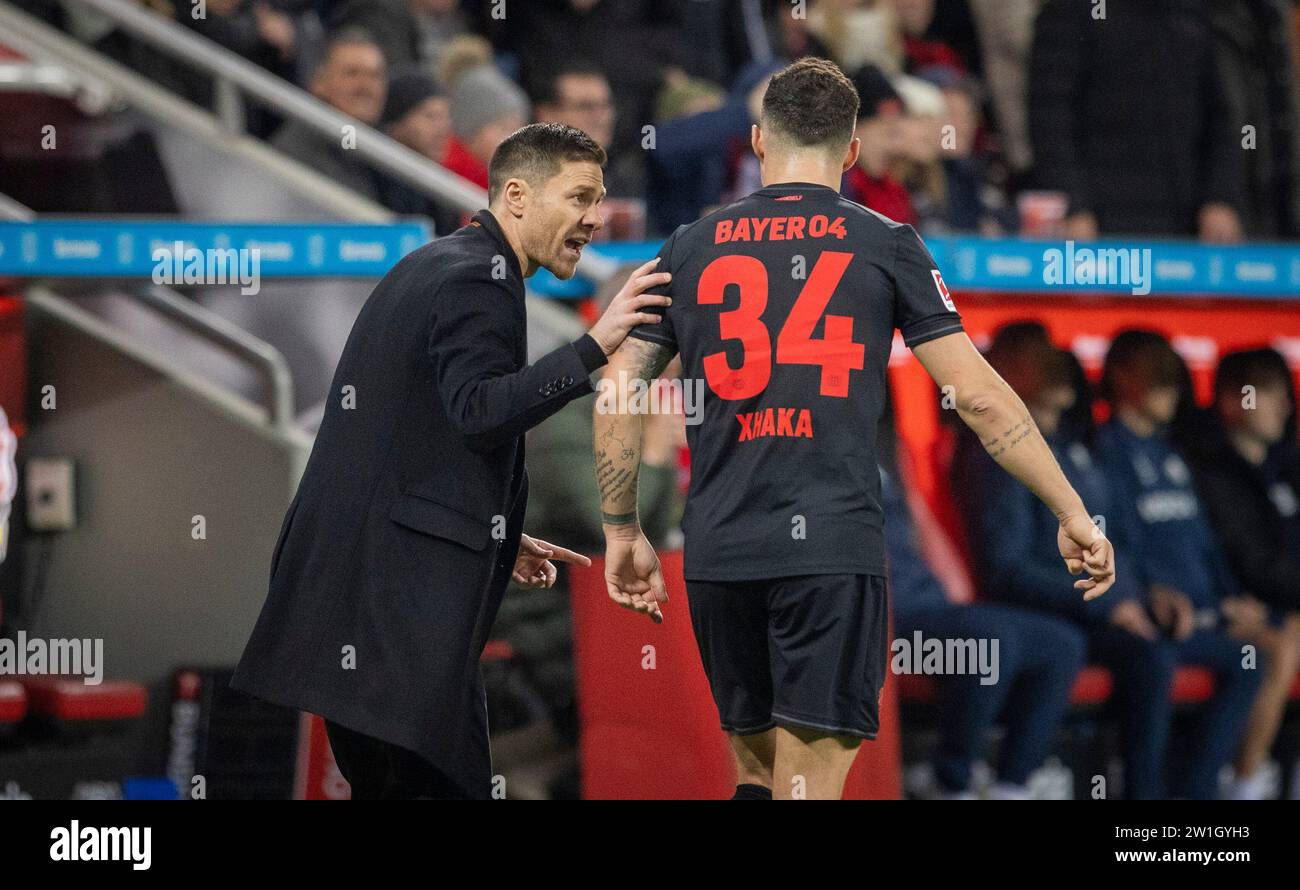 Leverkusen, Germany. 20th Dec 2023. Trainer Xabi Alonso (Leverkusen ...