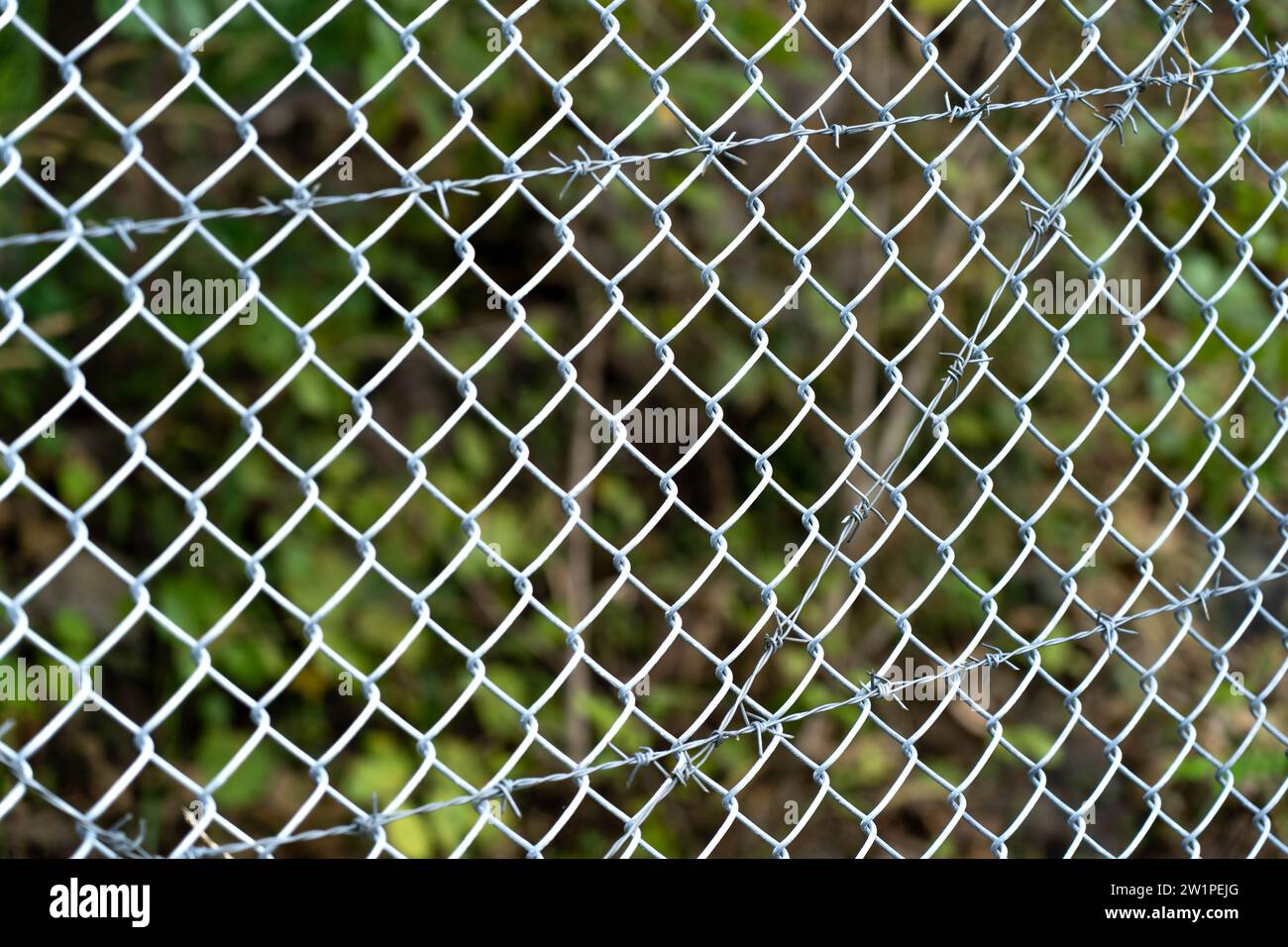 Seamless chain link fence hi-res stock photography and images - Alamy