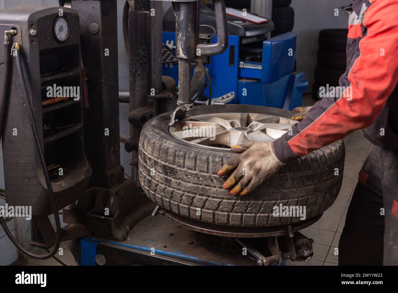 Changing mechanism hi-res stock photography and images - Alamy