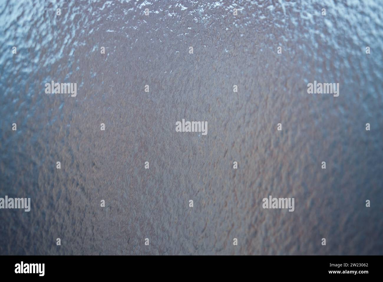 Frost patterns on windscreen hi-res stock photography and images - Alamy