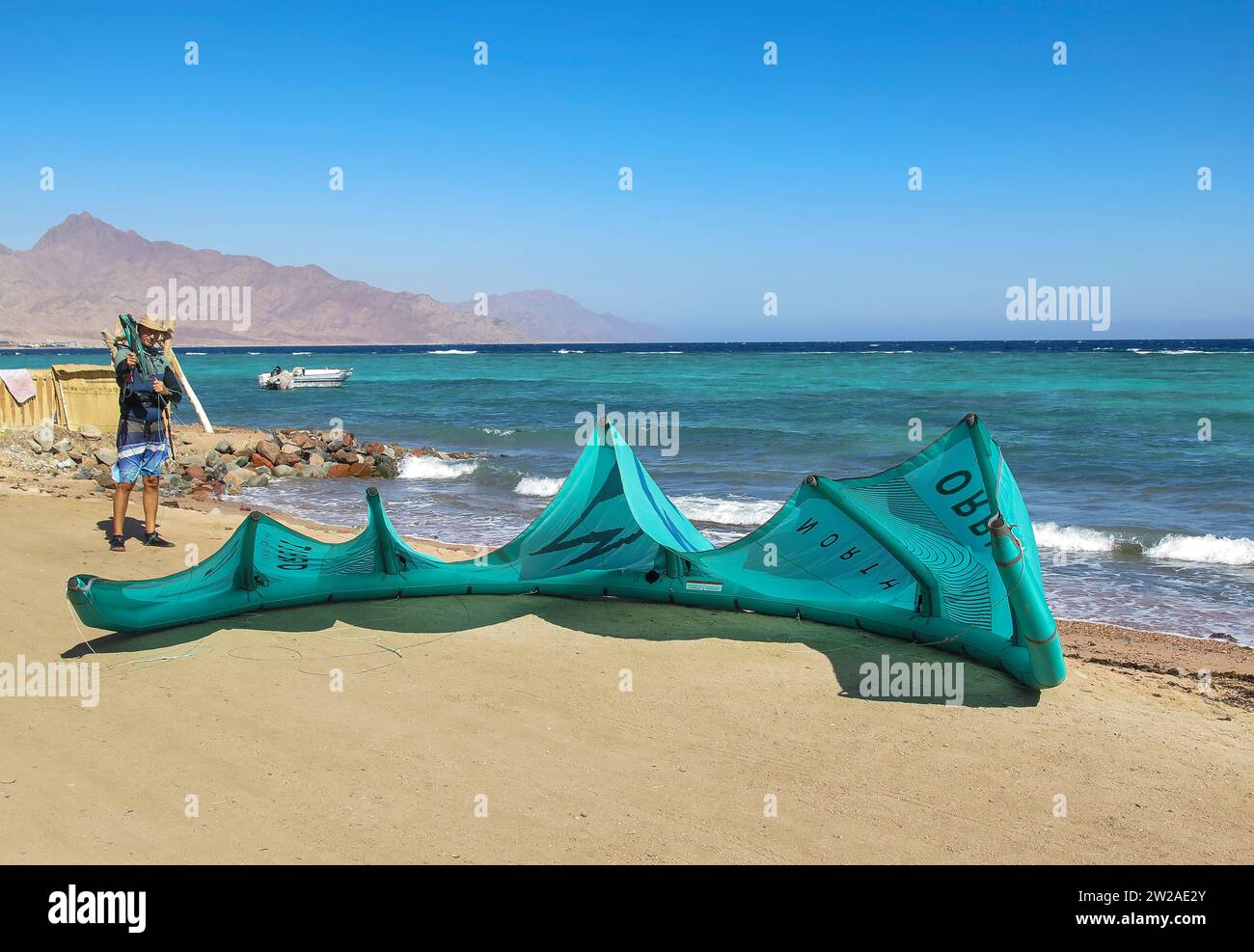 Kitesurfer, Küste, Strand, Al Asalah Beach, Dahab, Golf von Akaba ...