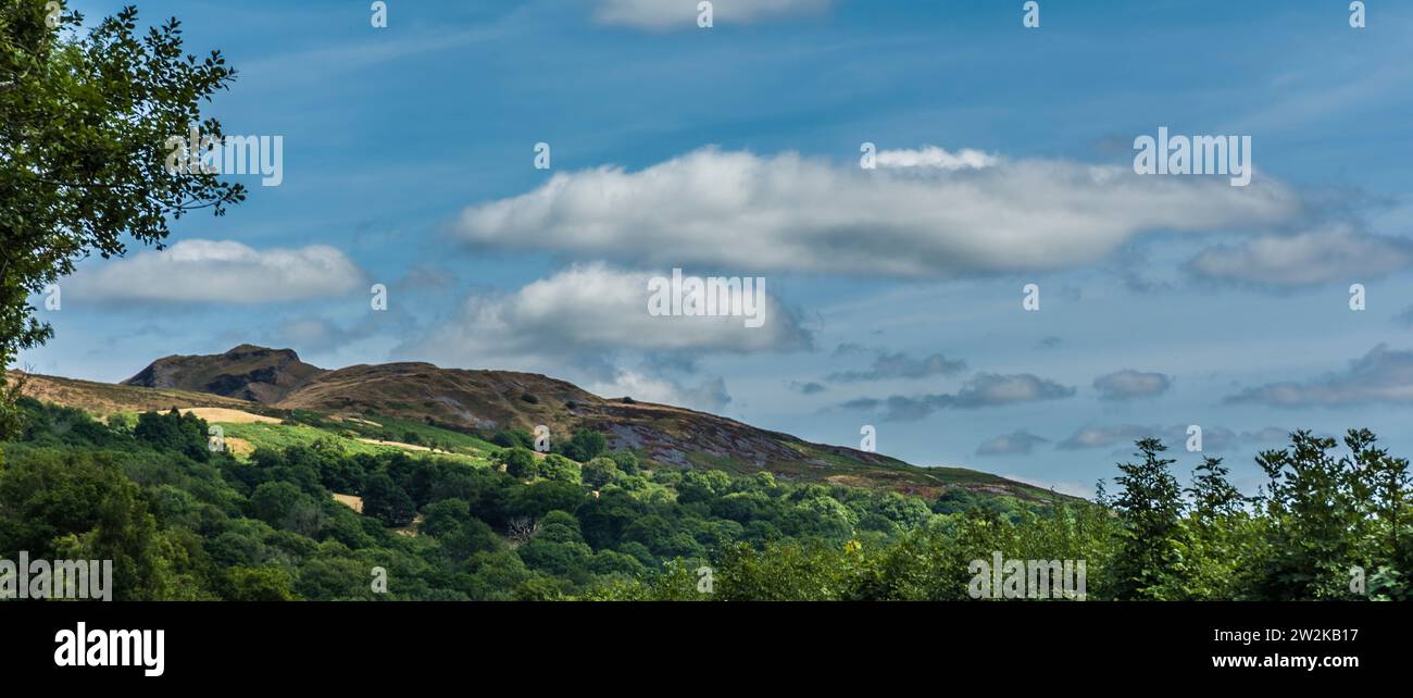 Sleeping giant mountain hi-res stock photography and images - Alamy