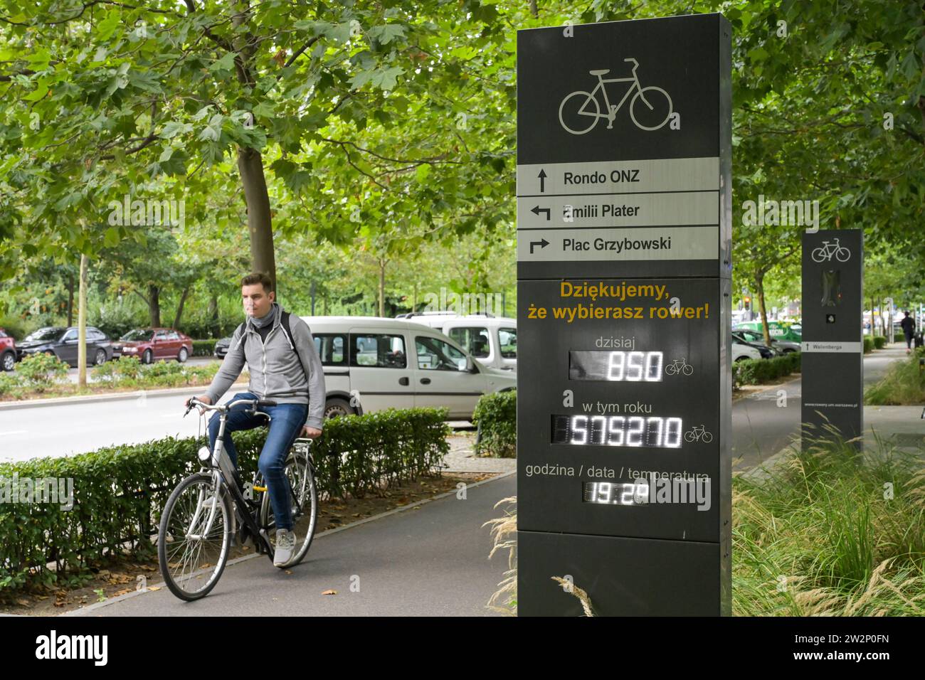 Neuer radweg hi-res stock photography and images - Alamy
