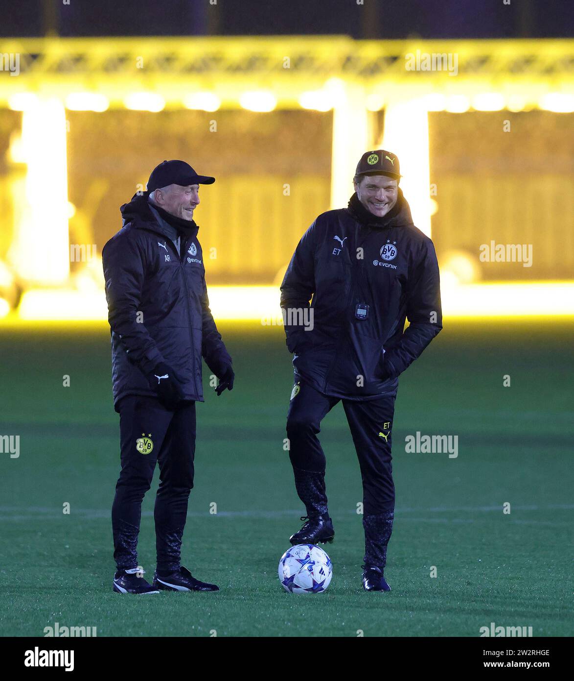 Dortmund, Deutschland. 12th Dec, 2023. firo: 12.12.2023, soccer ...