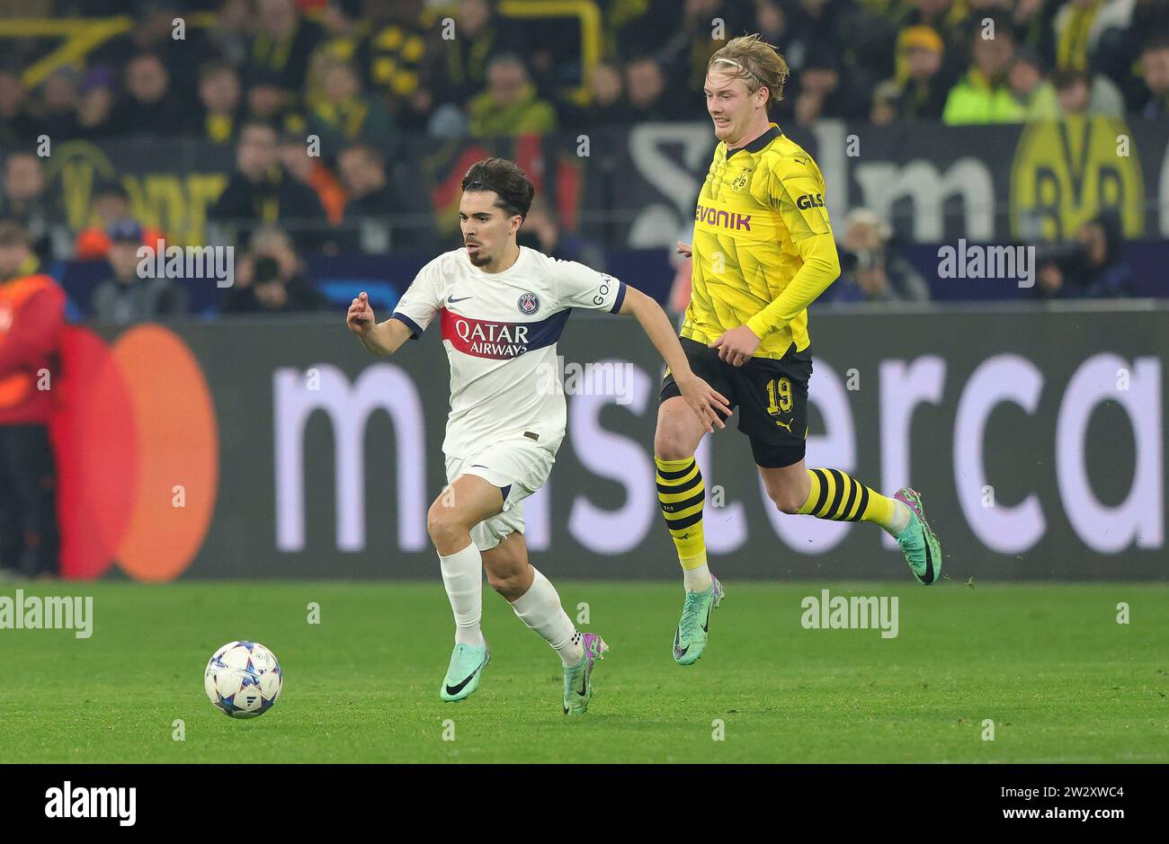 Dortmund, Deutschland. 13th Dec, 2023. firo: 13.12.2023, football, soccer, UEFA CHAMPIONS LEAGUE ...