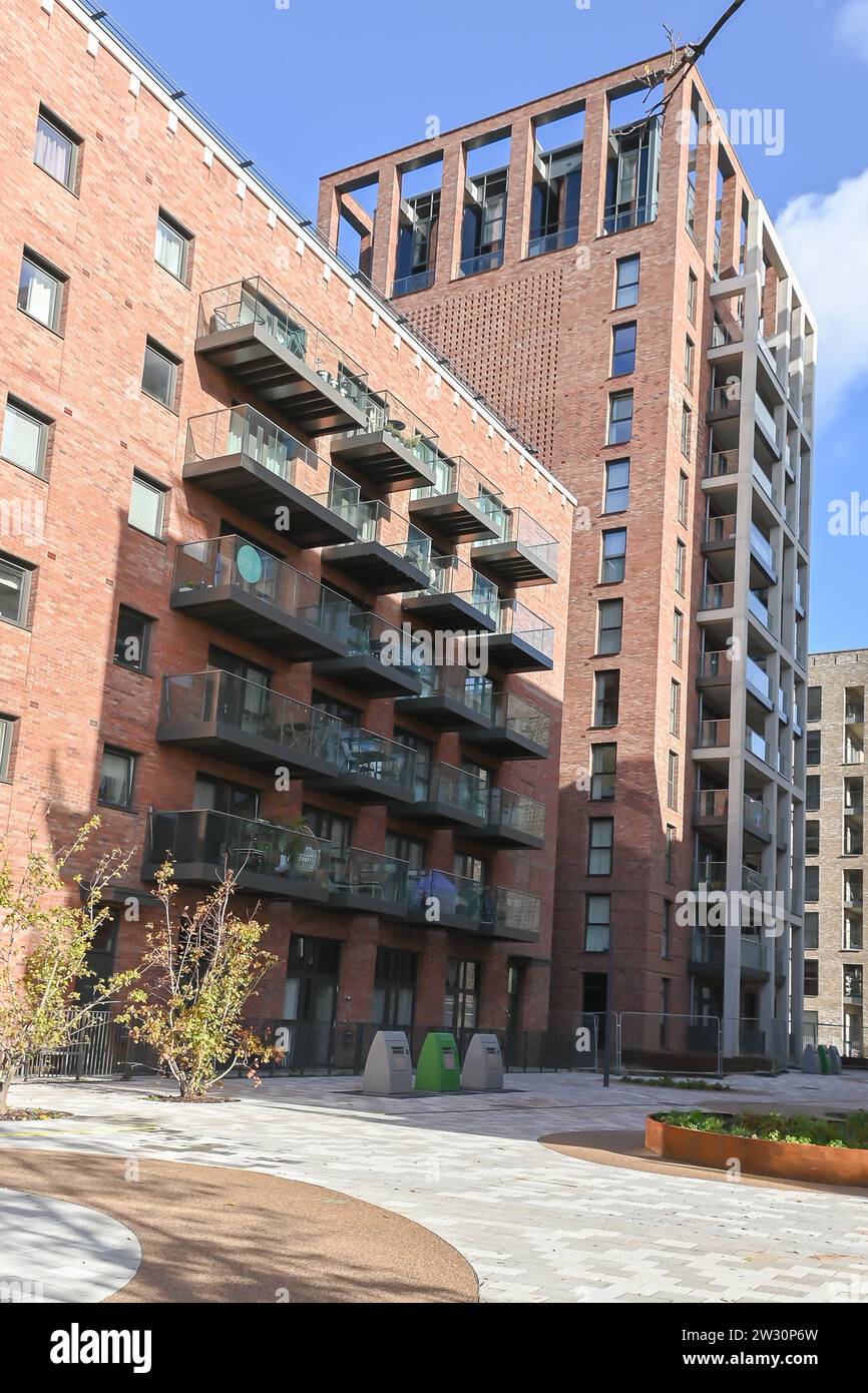 New homes development in Green street , Newham, East London Stock Photo ...