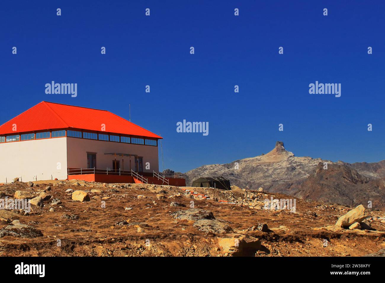 bum la pass, the high altitude himalayan mountain pass is located on ...