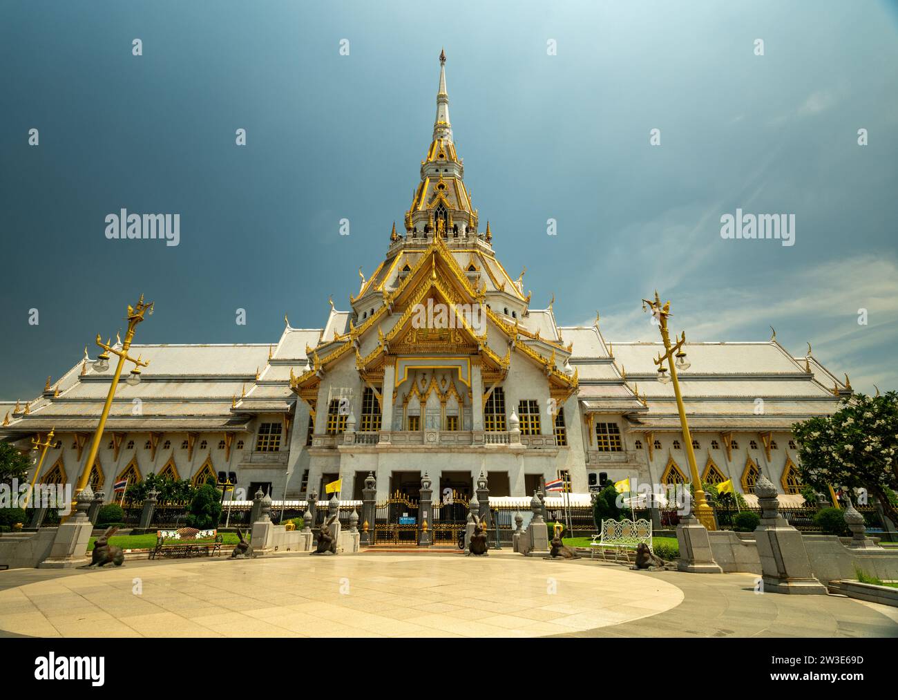 Gothic temples hi-res stock photography and images - Alamy