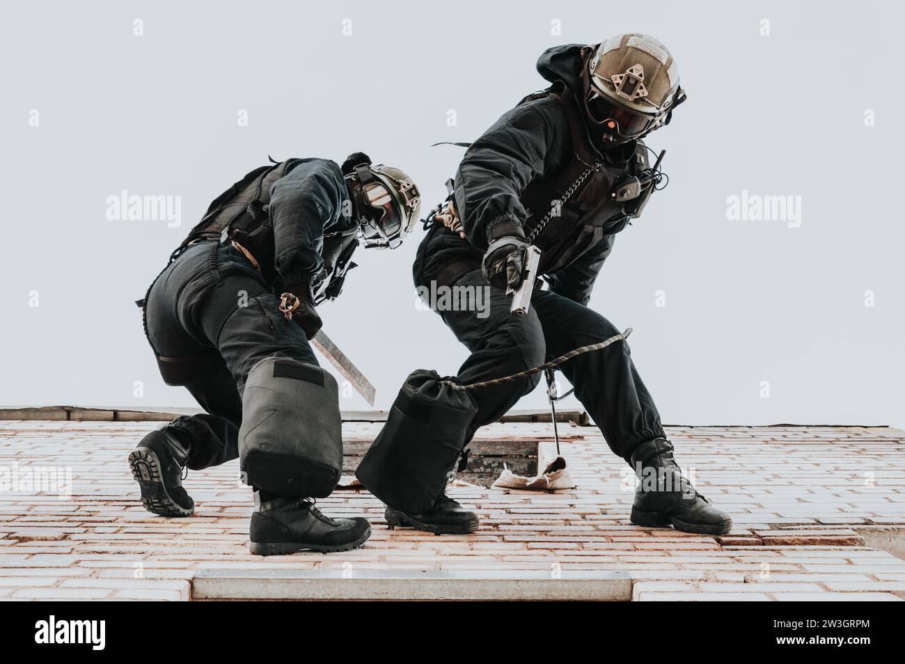 Two commandos train at the base. Climbers. SWAT, police ...
