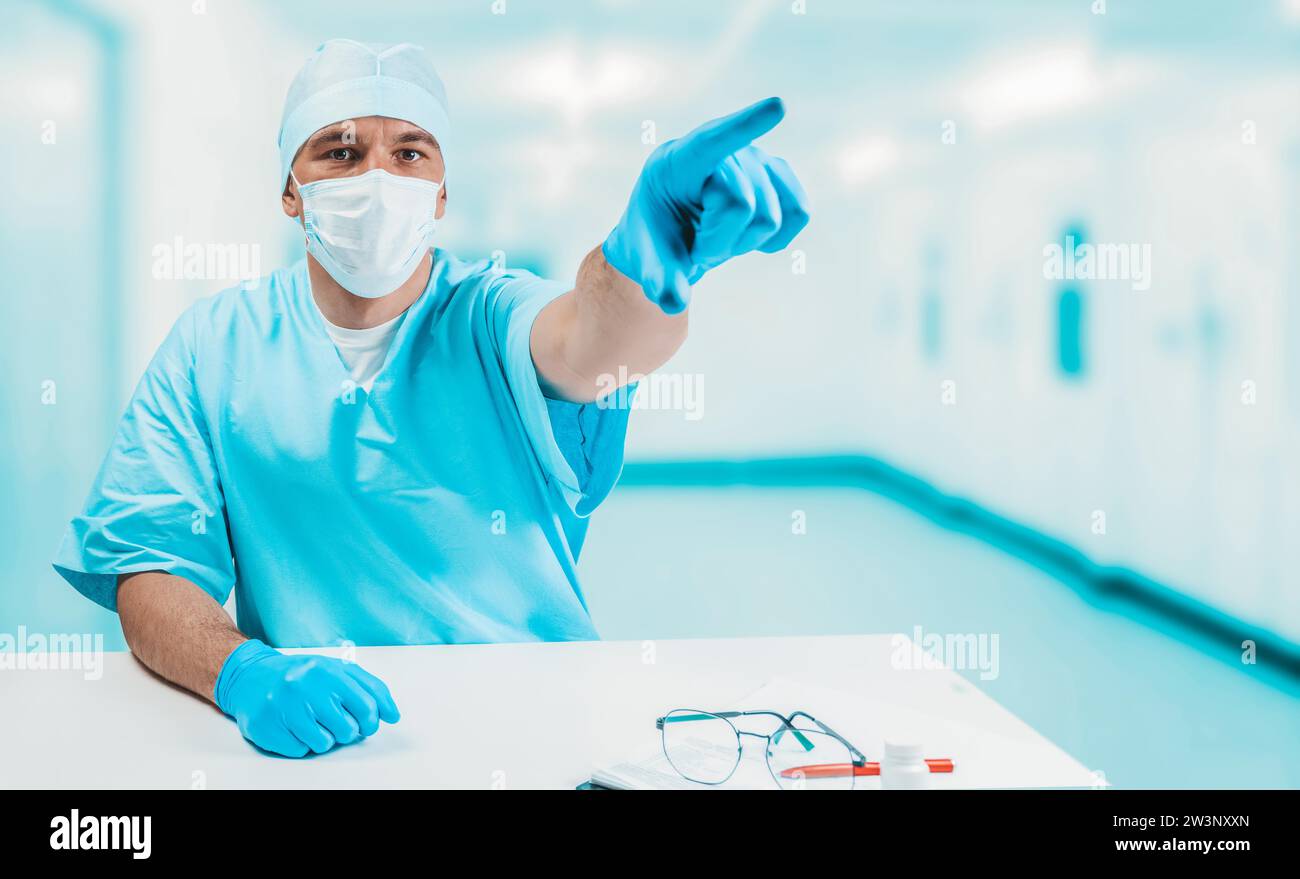 Doctor finger hi-res stock photography and images - Alamy