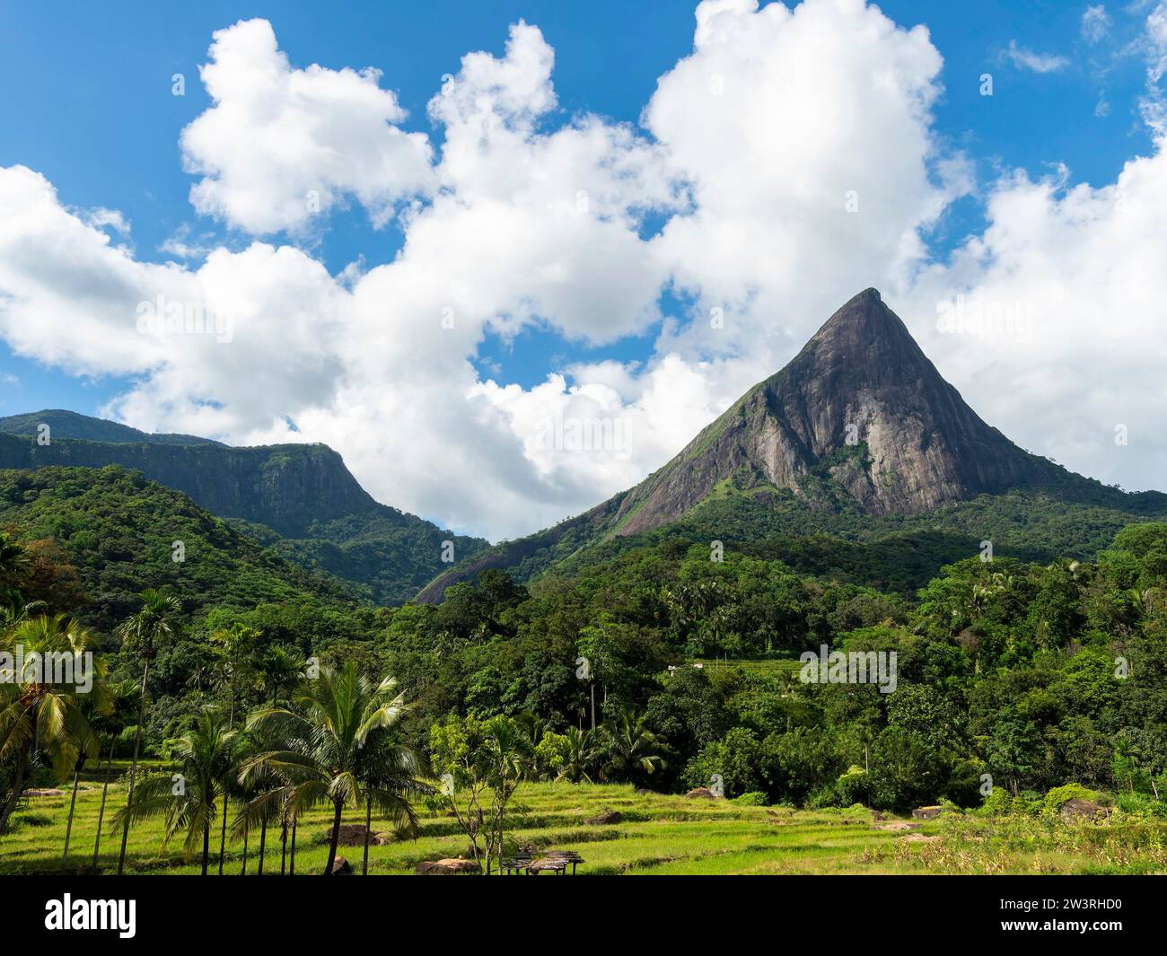 Knuckles mountain range with Lakegala mountain and rocks, Meemure, Sri ...