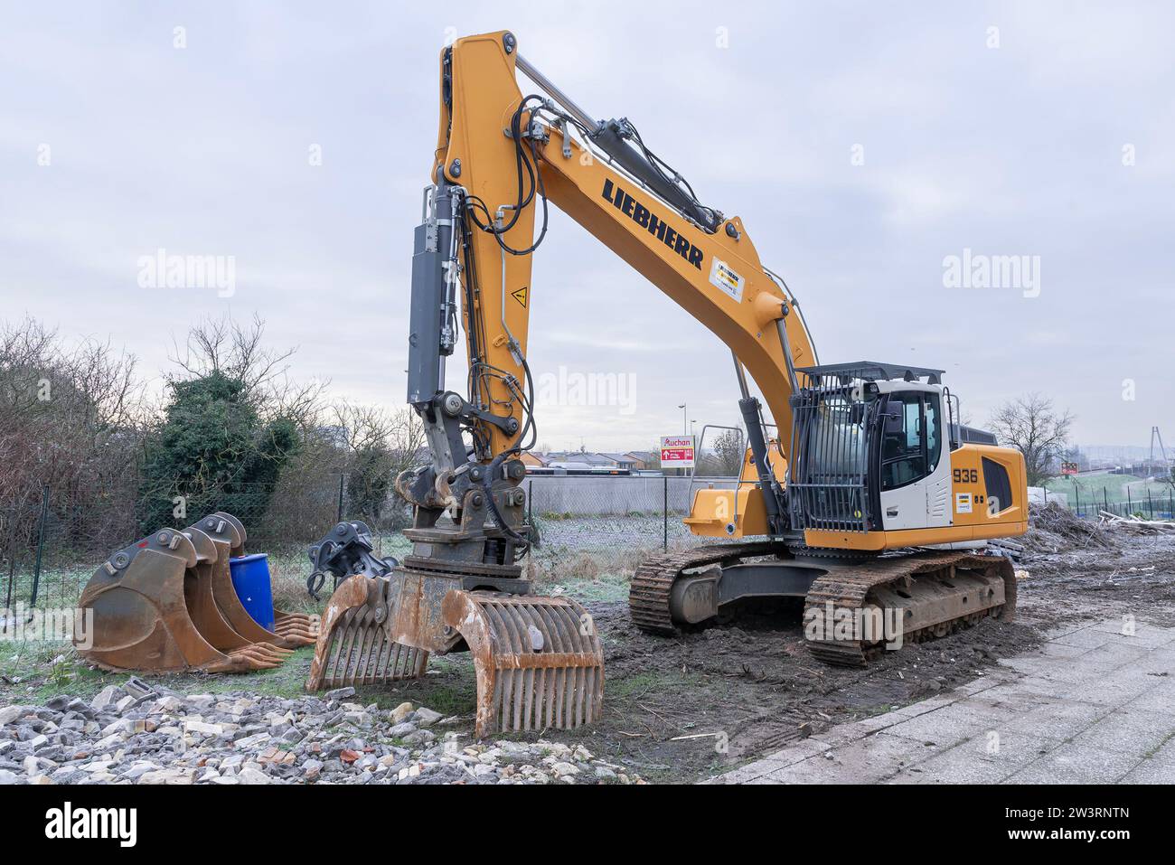 Liebherr excavator hi-res stock photography and images - Alamy