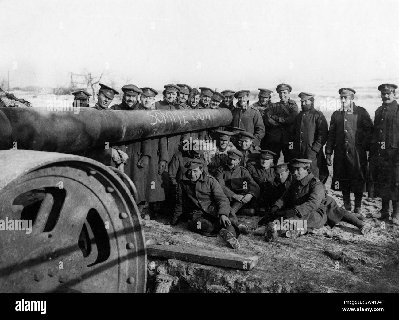 Official photograph taken on the British Western Front showing soldiers ...