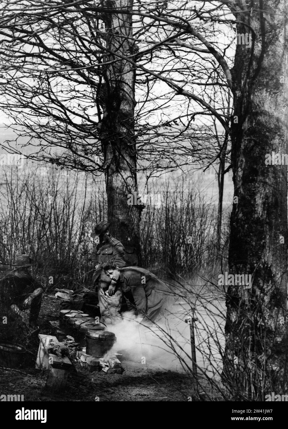 Official photograph taken on the British Western Front showing soldiers ...
