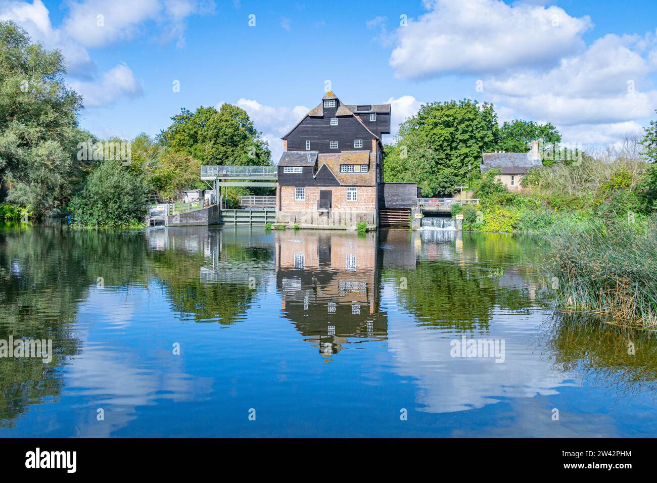 Houghton huntingdon uk hi-res stock photography and images - Alamy