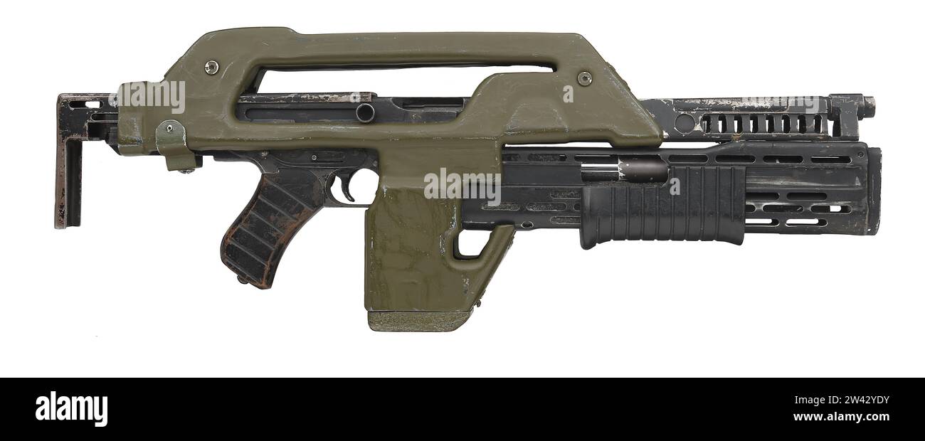 M-41A Pulse Rifle from the film 'Aliens' and 'Alien 3' Stock Photo - Alamy