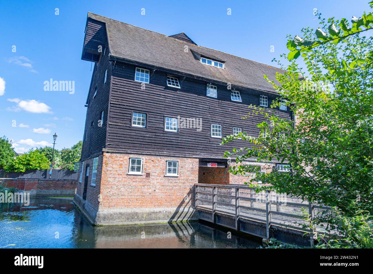Houghton huntingdon uk hi-res stock photography and images - Alamy