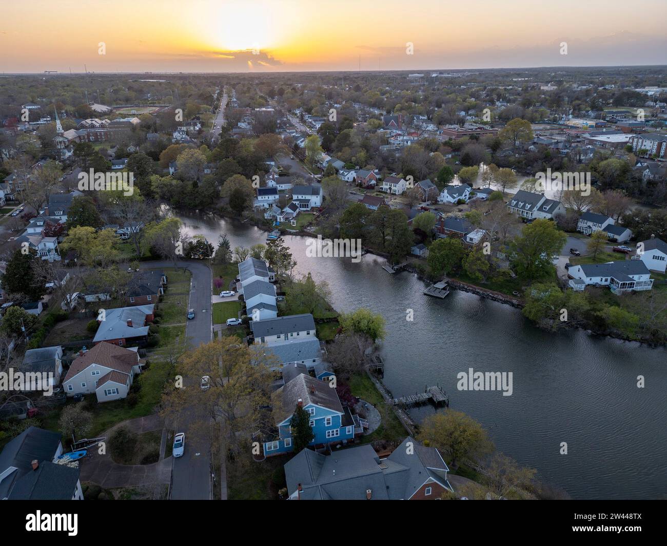 Norfolk virginia skyline hi-res stock photography and images - Alamy
